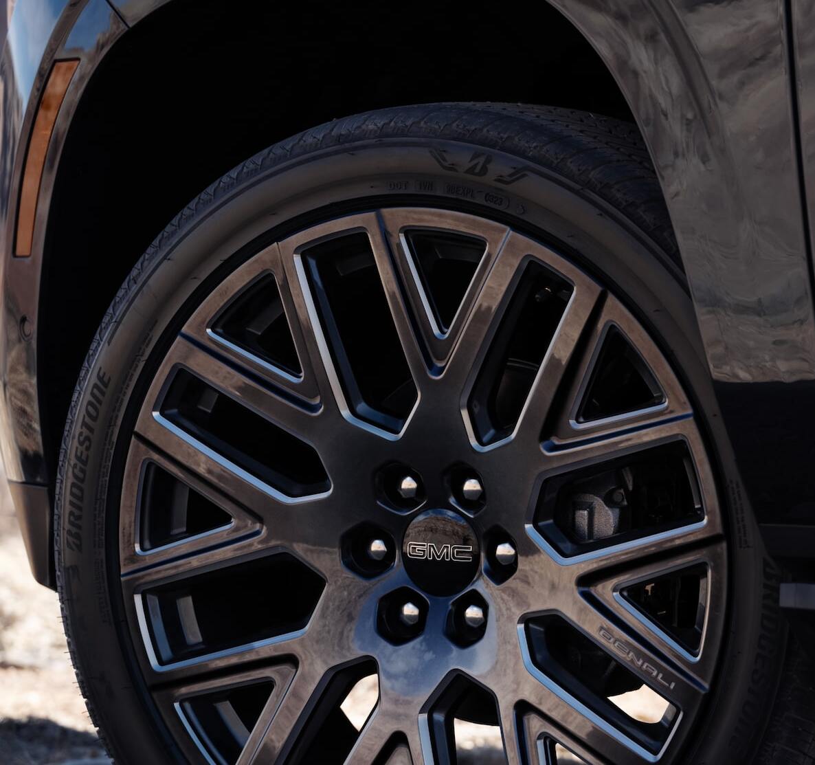 2025 GMC Yukon XL | Gus Brown GM in Port Perry, ON